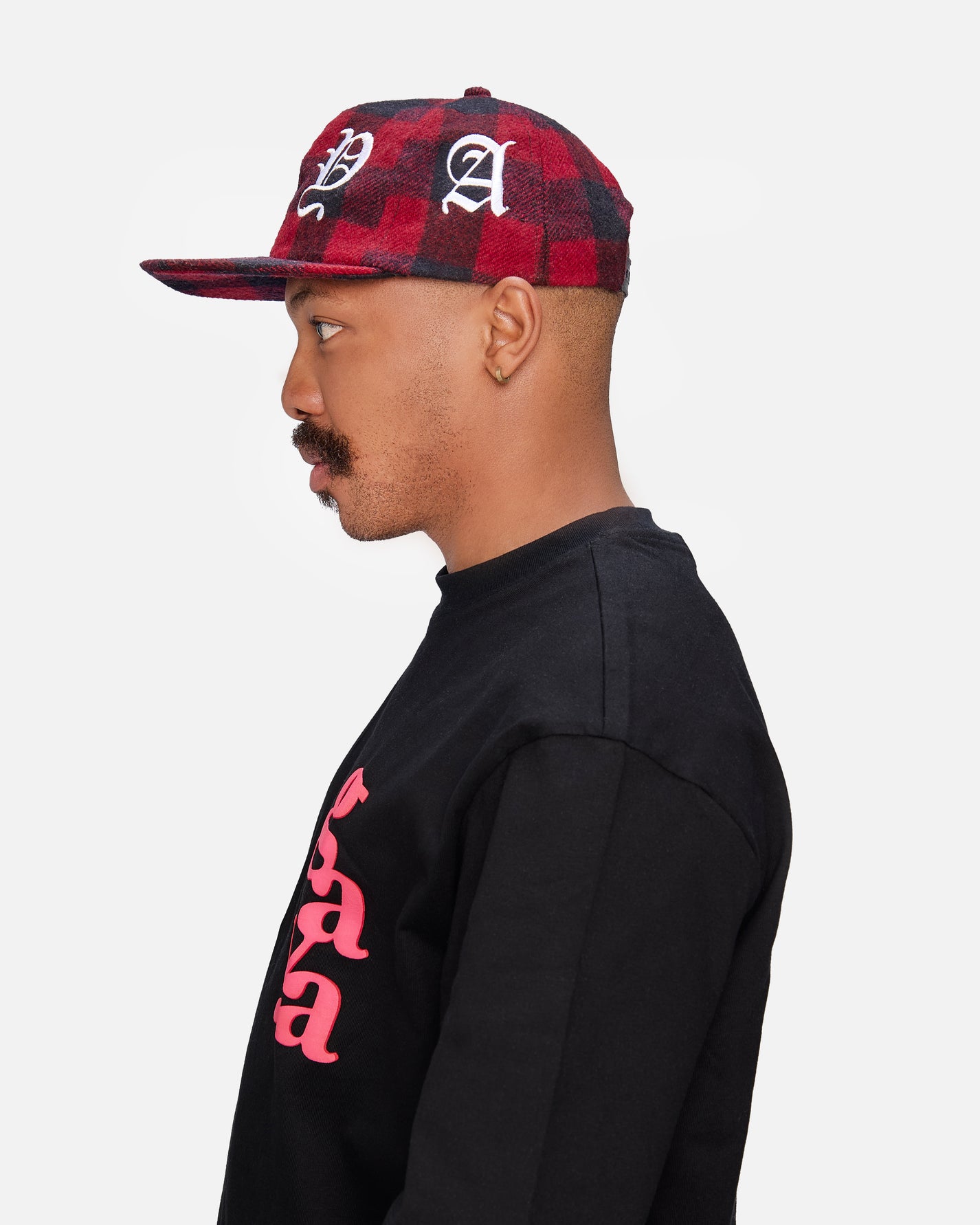 Red & Black Scotch Cap – Gaya